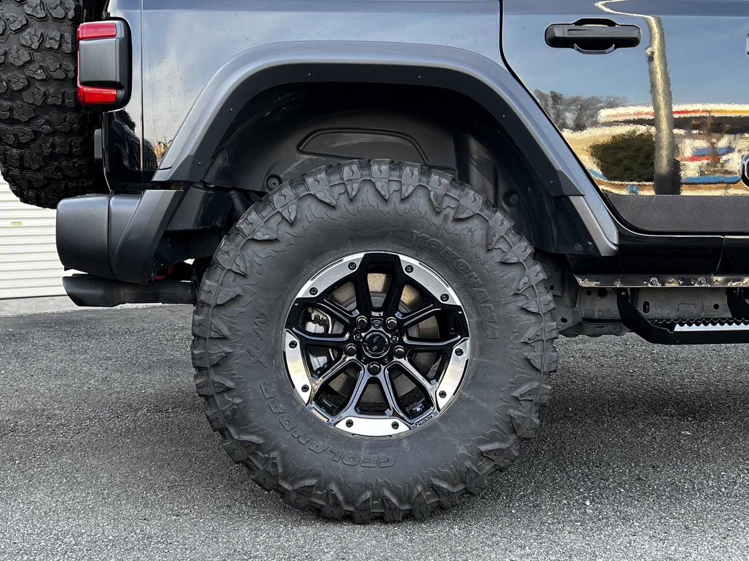 ブログ | 【JK JL ラングラー カスタム】MJCR216 FLAT BLACK/DMC , DMC/GLOSSBLACK 終売のお知らせ ...